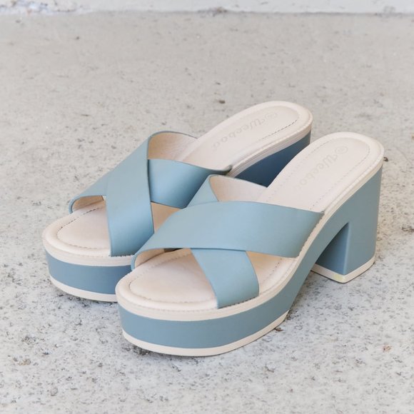 Weeboo | Shoes | Weeboo Cherish The Moments Contrast Platform Sandals ...